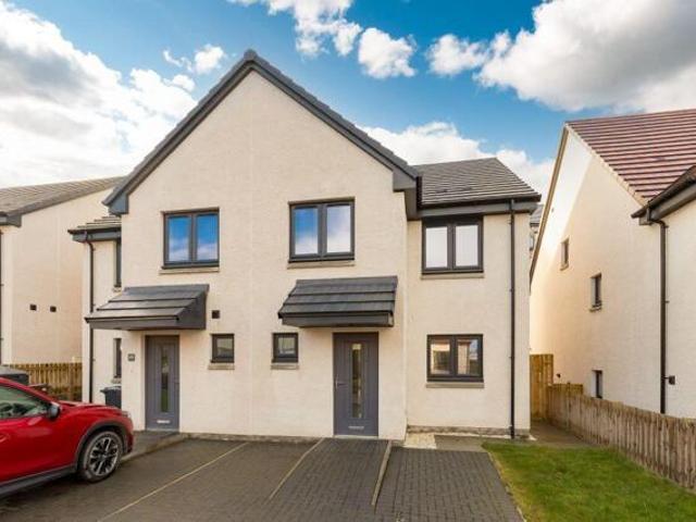 3 Bedroom House City Of Edinburgh City Of Edinburgh 98969037