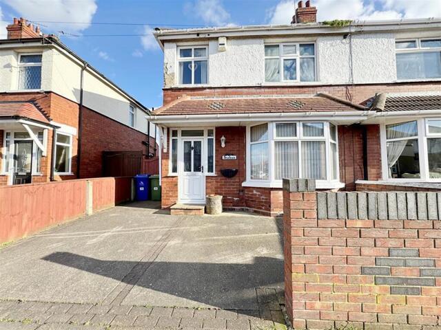 3 Bedroom House Cleethorpes North East Lincolnshire 98434432