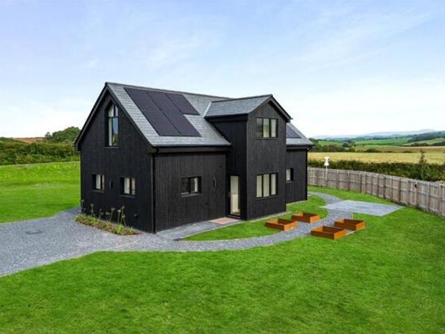 3 Bedroom House Cumbria Cumbria LS98648999