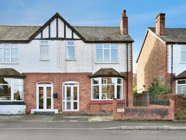 3 Bedroom House Altrincham Trafford 99840175
