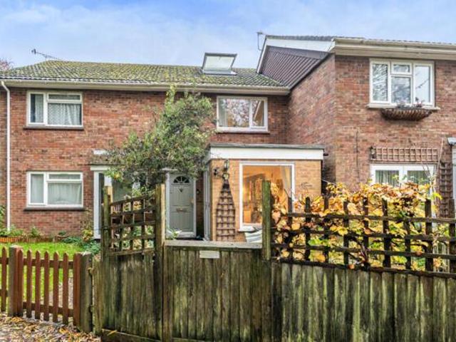 3 Bedroom House Aldershot Hampshire 100057784
