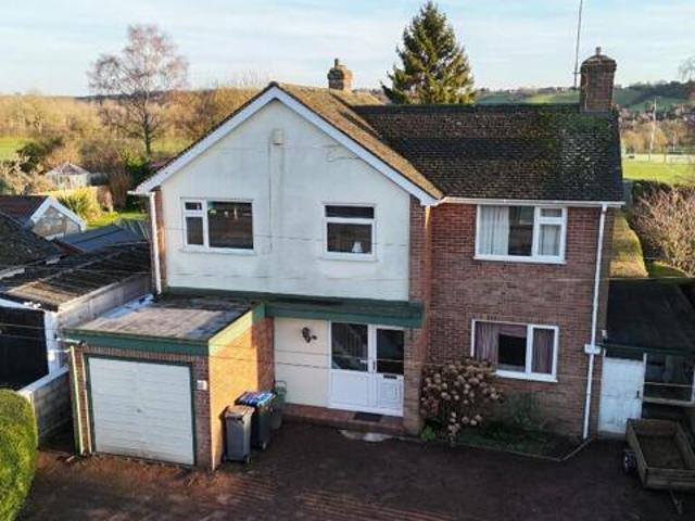 3 Bedroom House Ashbourne Derbyshire 101891864