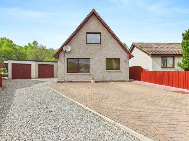 3 Bedroom House Aviemore Aviemore 103091324