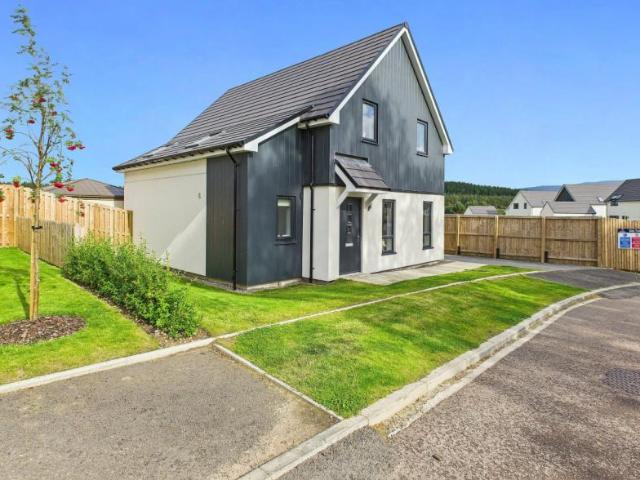 3 Bedroom House Aviemore Aviemore 98957081