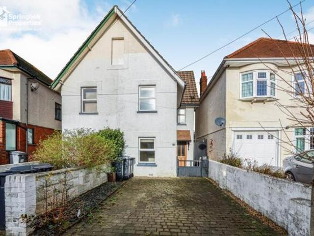 3 Bedroom House Bournemouth Dorset 100342873