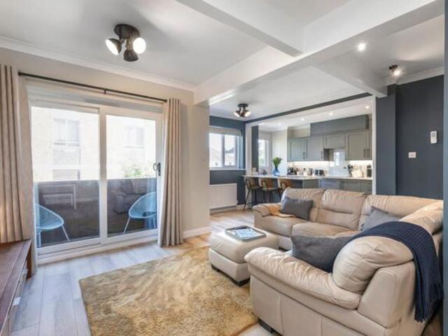 3 Bedroom House Bournemouth Dorset 99805916