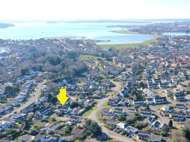 3 Bedroom House Bournemouth Poole 99277763