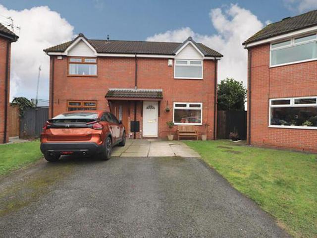 3 Bedroom House Bolton Bolton 99523380