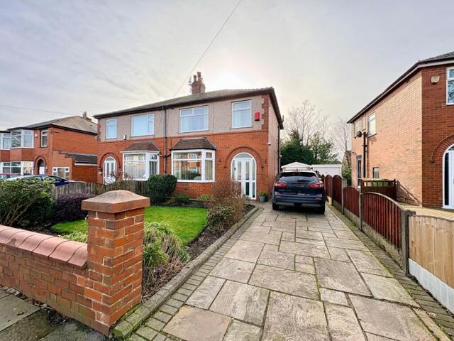 3 Bedroom House Bolton Bolton 101379297