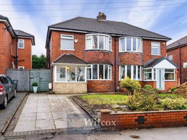 3 Bedroom House Bolton Bolton LS99895438