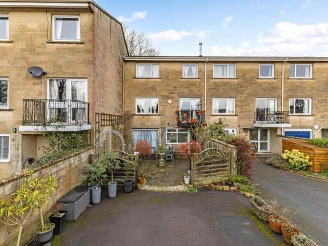 3 Bedroom House Bath Bath And North East Somerset LS100057717