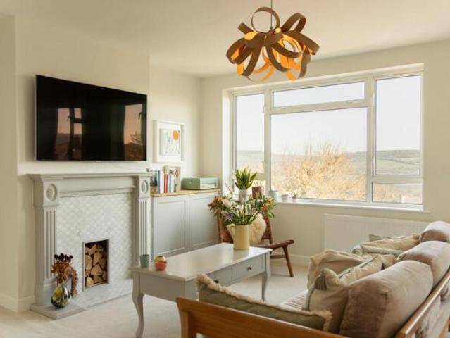 3 Bedroom House Bath Bath And North East Somerset 100426696