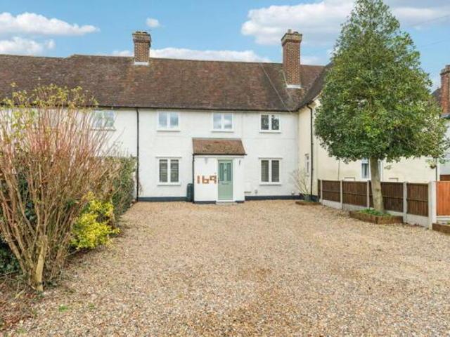3 Bedroom House Baldock Hertfordshire LS100854775