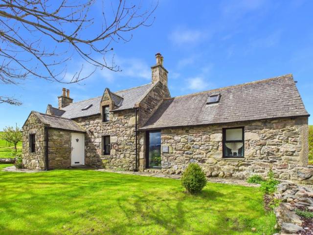 3 Bedroom House Ballindalloch Ballindalloch LS102715595