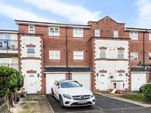 3 Bedroom House Banbury Oxfordshire 101500312