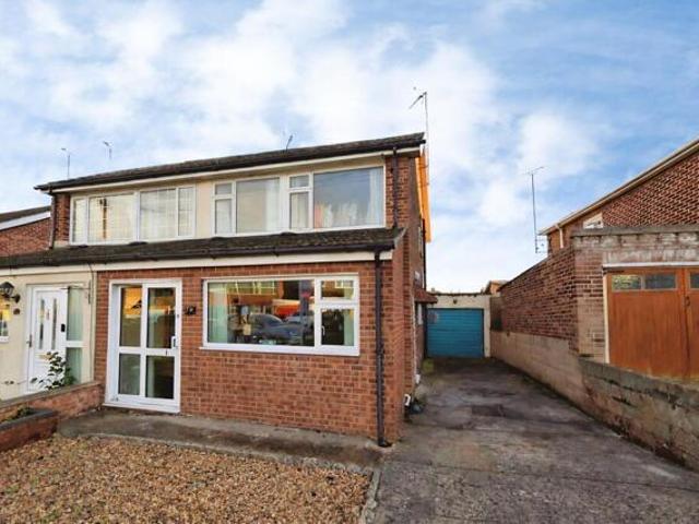 3 Bedroom House Banbury Oxfordshire 101675026