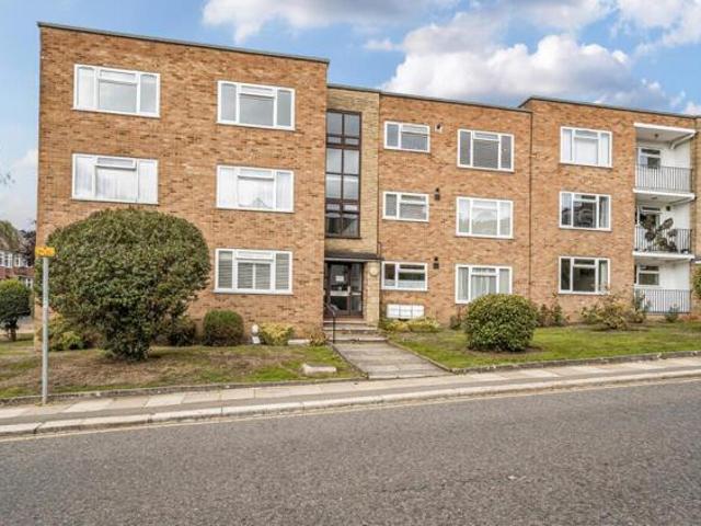 3 Bedroom House Barnet Greater London LS101168543