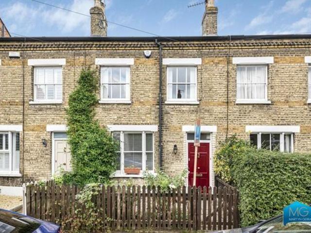 3 Bedroom House Barnet Greater London 100023805