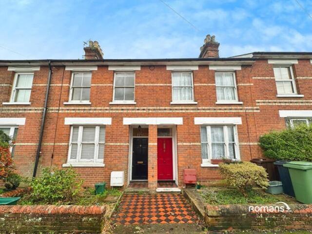 3 Bedroom House Basingstoke Hampshire LS99130110