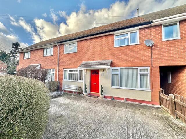 3 Bedroom House Betley Betley 101025815