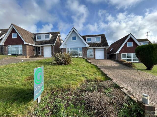 3 Bedroom House Bexhill East Sussex 100786978