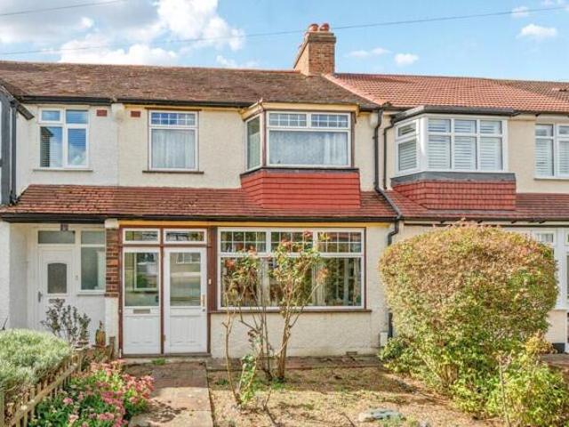 3 Bedroom House Beckenham Greater London LS98477570