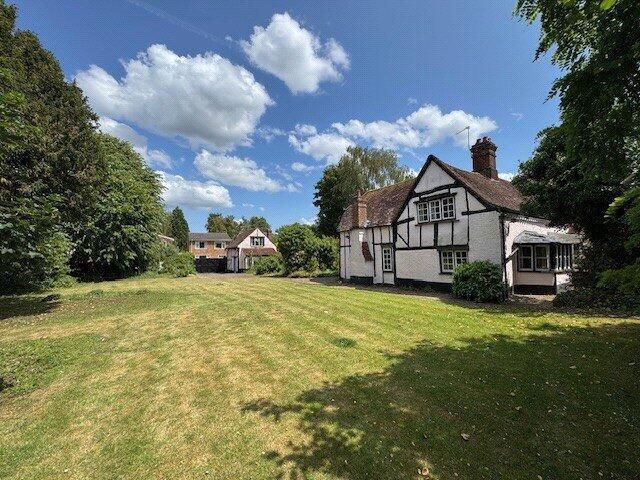 3 Bedroom House Bedford Bedford Borough LS100024056