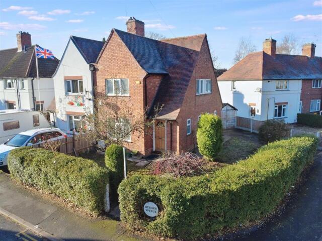 3 Bedroom House Beeston Norfolk 99840340