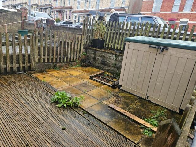 3 Bedroom House Bideford Devon 101892407