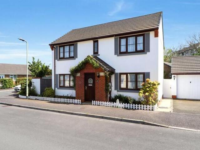 3 Bedroom House Bideford Devon LS100058032