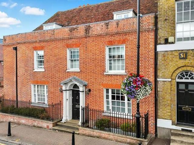 3 Bedroom House Billericay Essex 99315347