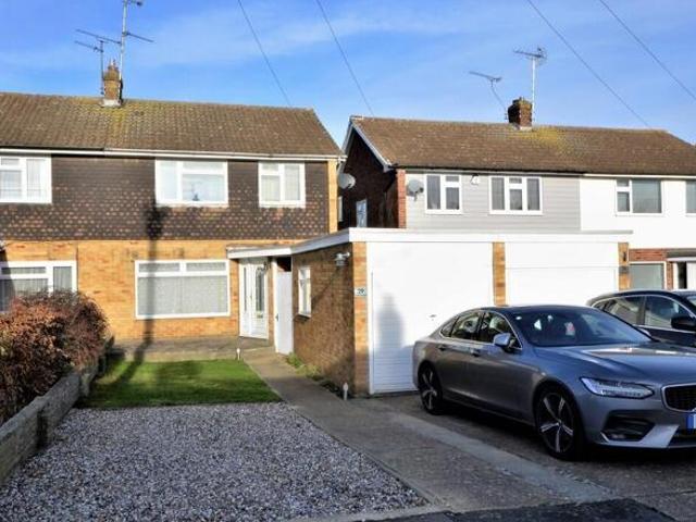 3 Bedroom House Billericay Essex LS99523517