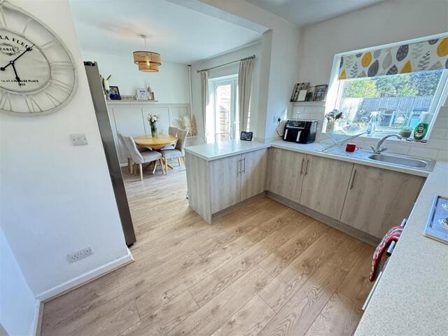 3 Bedroom House Birkenhead Merseyside LS100953473