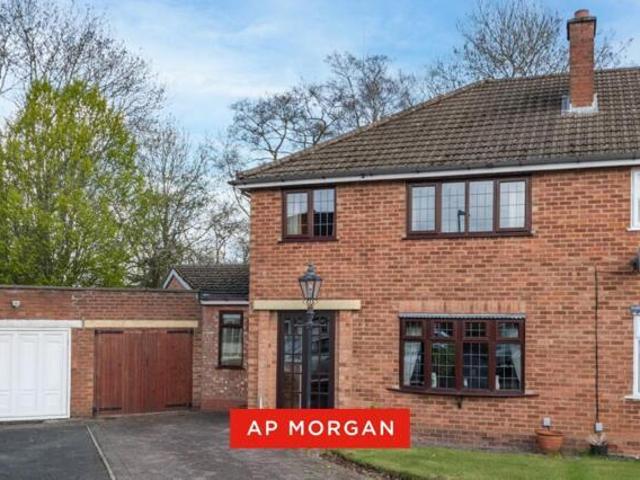 3 Bedroom House Birmingham Birmingham LS101677493