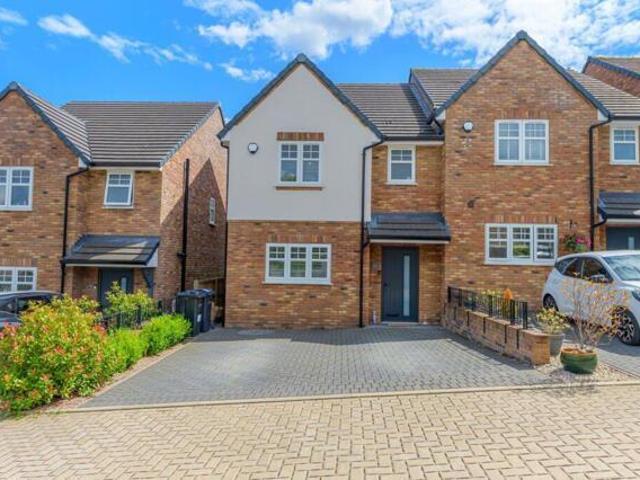 3 Bedroom House Birmingham Birmingham LS101892048