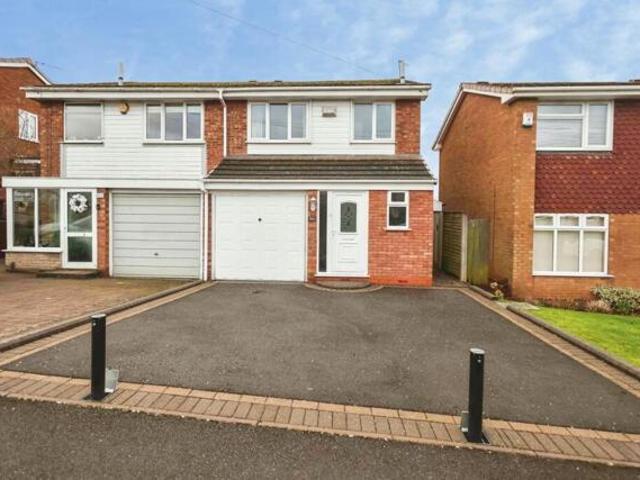 3 Bedroom House Birmingham Birmingham LS99840492