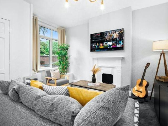 3 Bedroom House Birmingham Birmingham 67438943