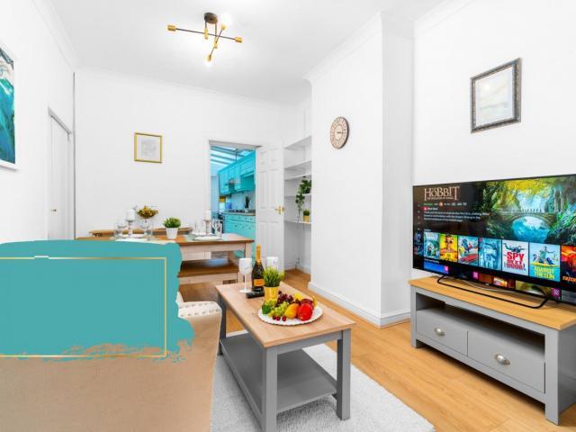 3 Bedroom House Birmingham Birmingham 71479617