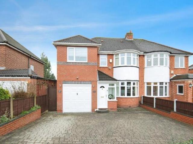 3 Bedroom House Birmingham Solihull LS99571783
