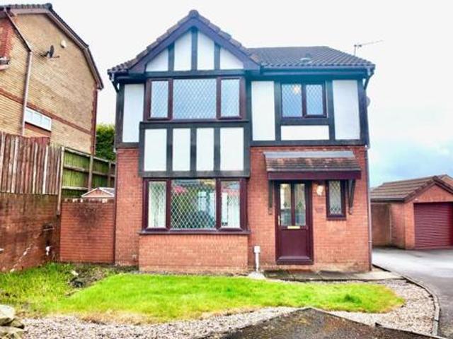 3 Bedroom House Blackwood Caerphilly 101678344
