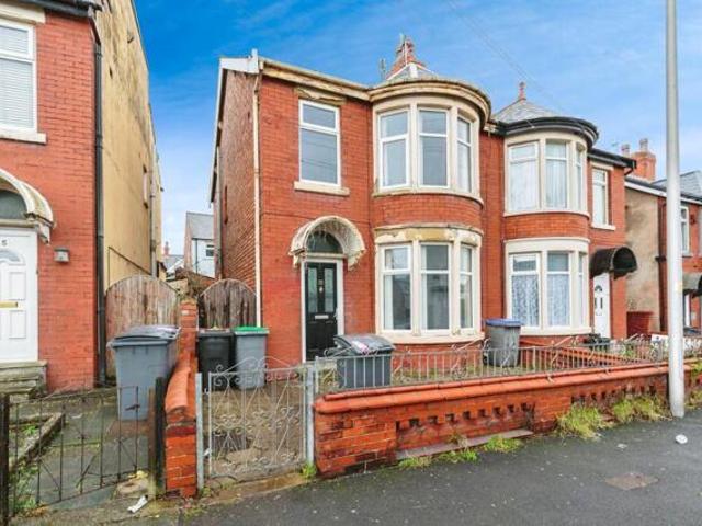 3 Bedroom House Blackpool Blackpool 99029248