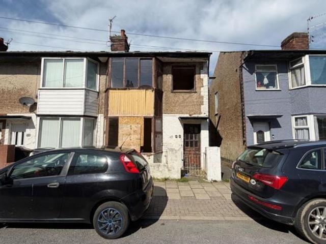 3 Bedroom House Blackpool Blackpool LS101231869