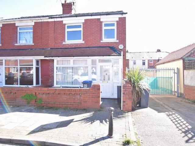 3 Bedroom House Blackpool Blackpool LS99092307