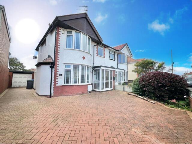 3 Bedroom House Blackpool Lancashire 100502833