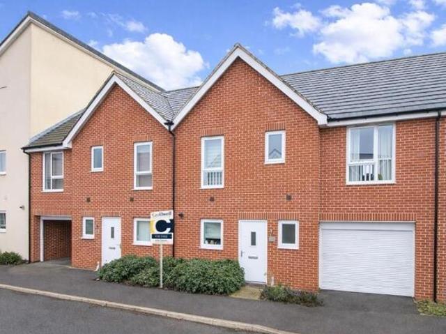 3 Bedroom House Bletchley Buckinghamshire LS99773569