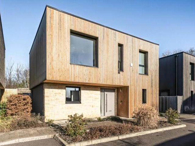 3 Bedroom House Bruton Somerset 98386996