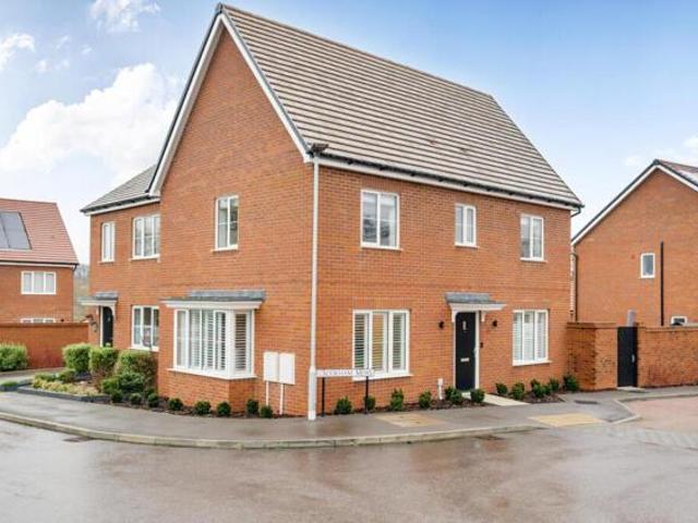 3 Bedroom House Bracknell Bracknell Forest 98969109