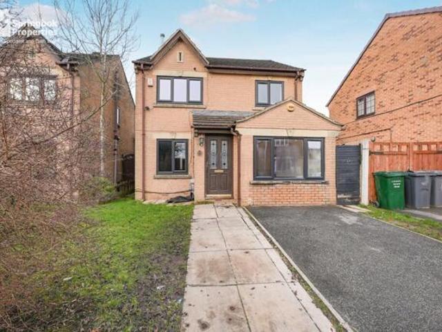 3 Bedroom House Bradford West Yorkshire LS99277760