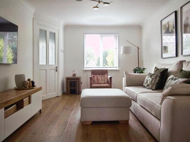 3 Bedroom House Braintree Essex LS98834387