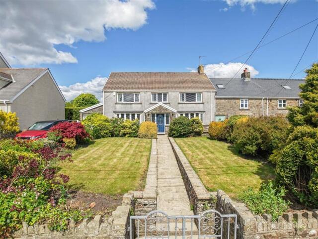 3 Bedroom House Bridgend Bridgend 98278082
